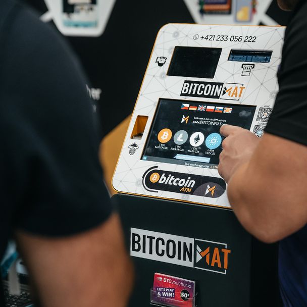 GENERAL BYTES | Next-generation Bitcoin ATMs and Cryptocurrency ATMs